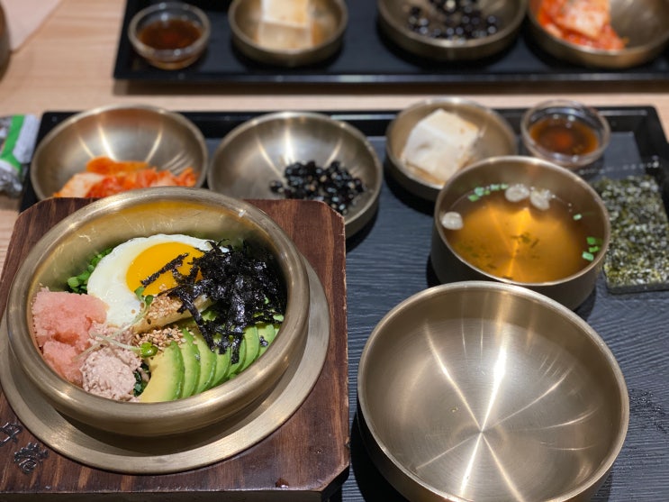 서울여의도 깔끔하고 정갈한 솥밥 맛집 브라이튼 단정 여의도 직장인 점심 추천 네이버 블로그
