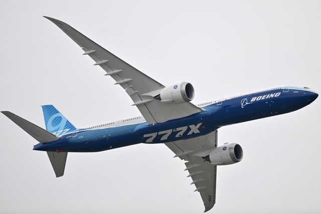 [항공 뉴스] 보잉 B777X 엔진 고정 부품 불량 발생으로 인증 시험 비행 중단 / B777X、試験機のエンジン固定部品に不具合 ...