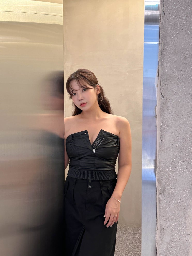 가로수길 조우 플래그십스토어에서 24fw 쇼핑 디자이너 데님브랜드 Chowoo 4가지 룩 네이버 블로그
