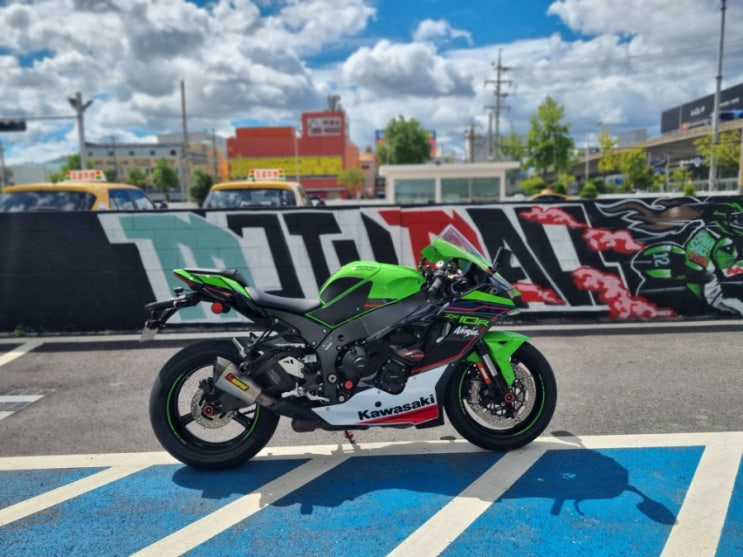 깔끔한 ZX10R중고매물 21년 17000km 2000만원 #부산가와사키 #10R : 네이버 블로그