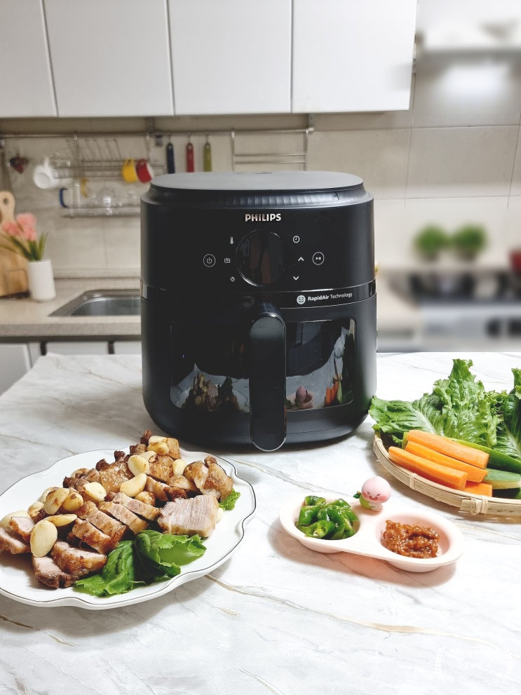 필립스 보이는 대용량 에어프라이어 2000 NA230 추천 마늘 통삼겹살에어프라이어 요리 : 네이버 블로그