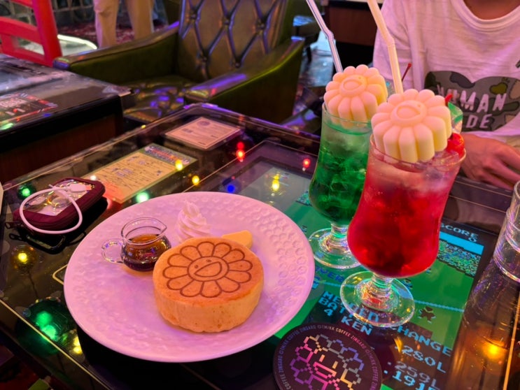 [일본 여행] 도쿄 나카노 브로드웨이 카페 추천, 무라카미다카시 카이카이키키 카페 'coffee zingaro(커피징가로 ...