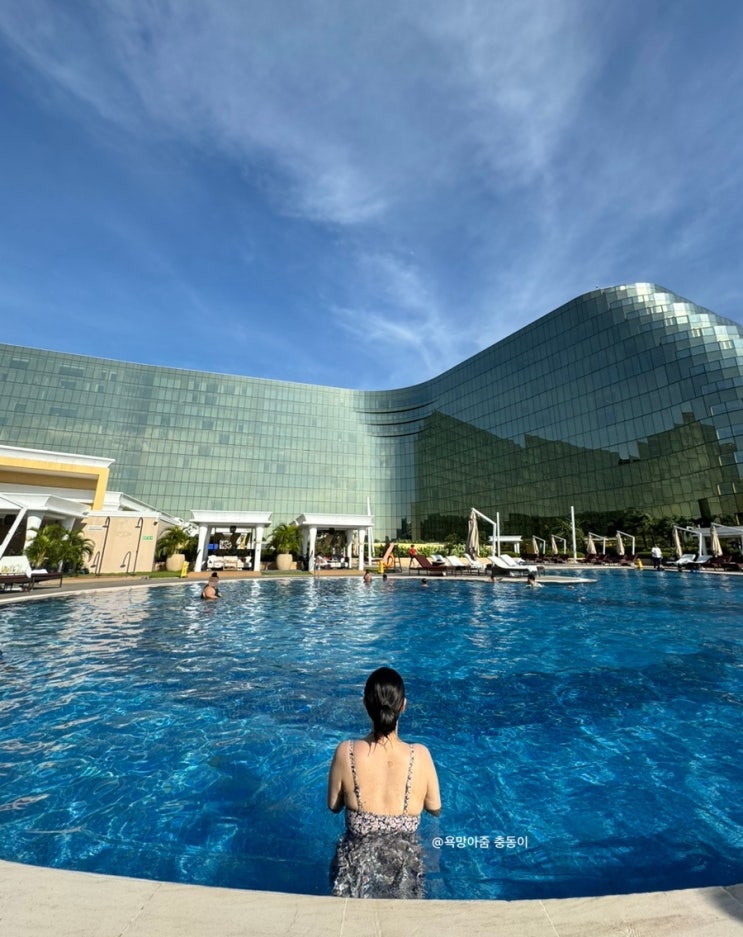 필리핀 마닐라 오카다 호텔 숙박 수영장 후기 : 네이버 블로그