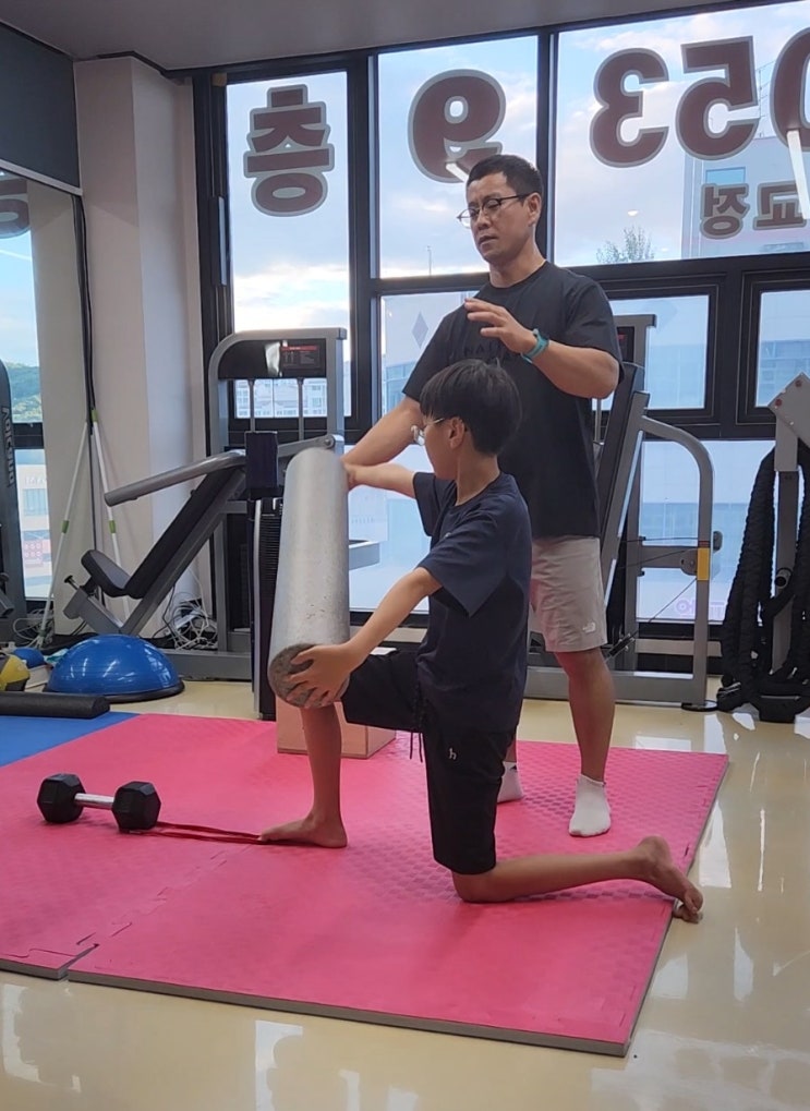 공지 반석동pt 바디 체인지 체형교정을 운영하고 있는 김영길 센터장입니다 소개합니다 네이버 블로그