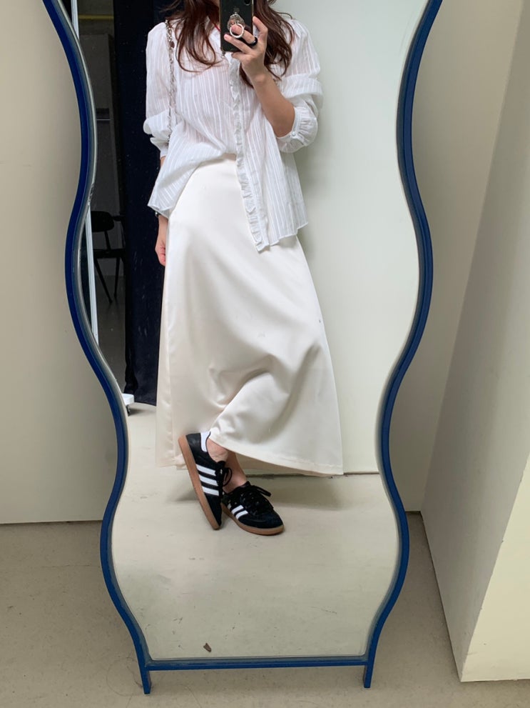 [ LELAPIN 추천 ] 프릴 블라우스 ( 2COL ) : 네이버 블로그