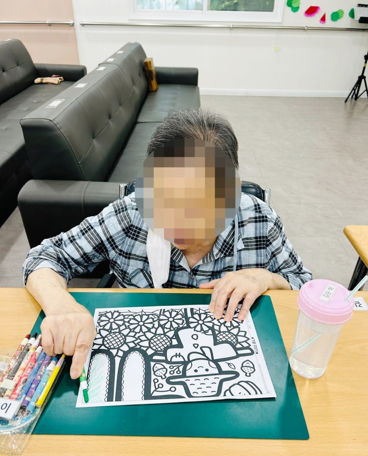 기장 주간보호센터기장 소망주간보호센터 인지 활동형 프로그램 가을 협동화 네이버 블로그