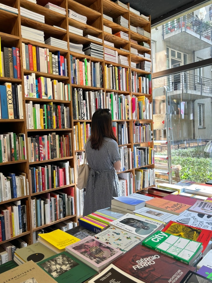 🇩🇪 베를린 3일차 / SOFI, do you read me?!, SNS, 더반커피, dm 드럭스토어, VOO STORE ...