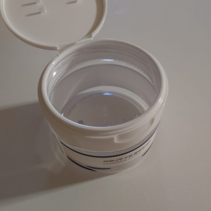 미니멀라이프 이번 달 비우고 채우기, 공병템 공개! 다 써가는 물건 속에서 피어날 힛팬의 희열은 언제쯤? : 네이버 블로그