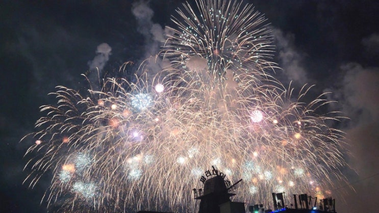 서울 세계불꽃축제 2024 여의도 불꽃축제 일정 시간 준비물 명당 교통 꿀팁 네이버 블로그