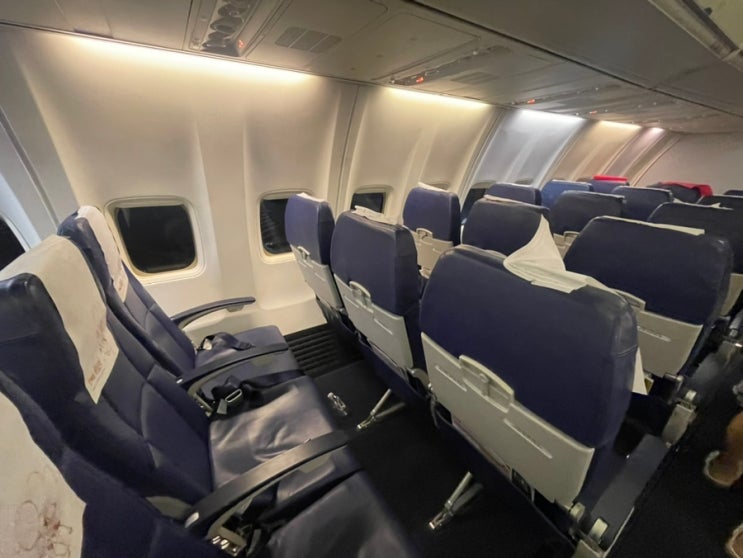 세부여행 티웨이 인천-세부 막탄 B737-800 항공기 TW175, TW176 출발 지연, 좌석, 탑승 후기 : 네이버 블로그