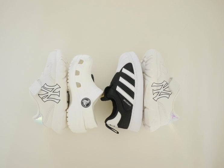 아기 걸음마 신발 사이즈 비교 (나이키 코트 레거시110 아디다스 슈퍼스타 120 크록스 클래식 클로그c5 MLB 빅볼청키130 ...