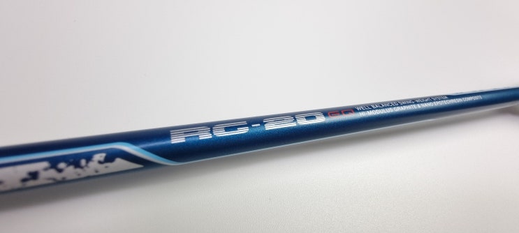 랠리가 길어질수록 빛나게 될 배드민턴 라켓 / 레드썬 RG-20 EQ : 네이버 블로그