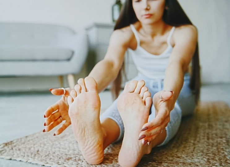 족저근막염 치료방법 7가지 증상 원인 및 발뒤꿈치 발바닥 통증 스트레칭 네이버 블로그