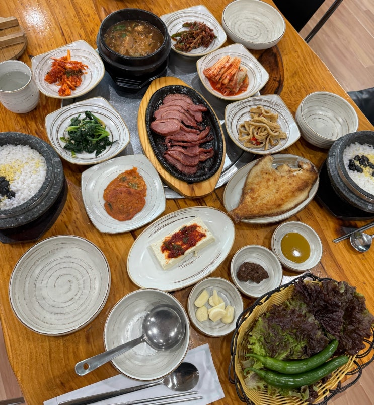원주 오리고기 맛집 ‘단계동 봉화산 유황오리 참 숯불구이 누적 방문 고객 100만명 찐 오리맛집 덕덕 훈제돌솥 정식