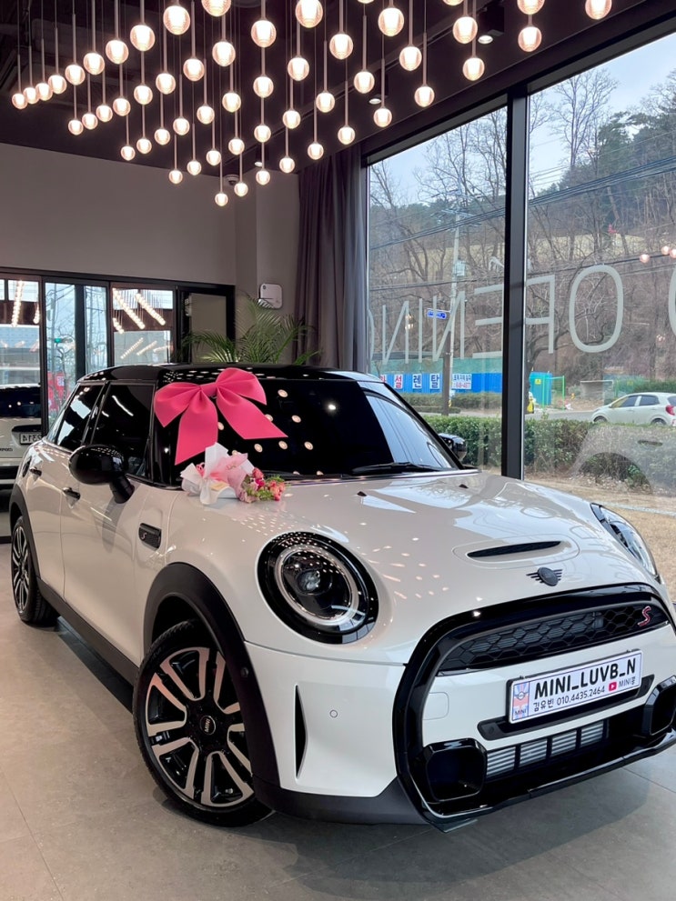 강릉 Bmw Mini 미니쿠퍼 강릉 전시장 24년식 5도어 S 클래식 나누크 화이트 출고기 인제 거주 고객님 출고