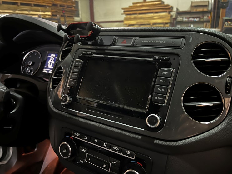 티구안5N, 애플카플레이를 위한 RCD410장착 : 네이버 블로그