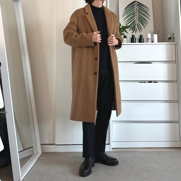 남자 카멜 롱코트 모크넥 니트 슬랙스 첼시부츠 미니멀룩 겨울 코디 완성 네이버 블로그