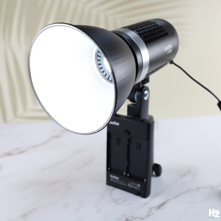 제품 촬영용으로 딱 좋은 휴대용 지속광 조명 [ 고독스 ML60 Bi ] : 네이버 블로그