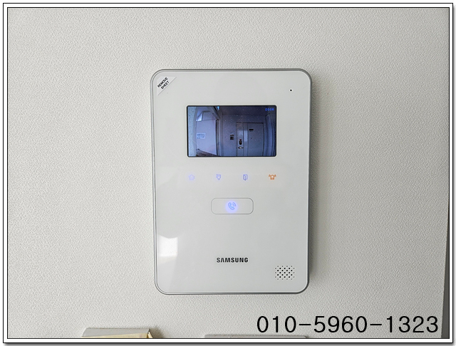 분당 청솔마을 한라3단지아파트 인터폰 교체, 삼성 비디오폰 SHT-3625AMW 설치. 직방 인터폰 : 네이버 블로그