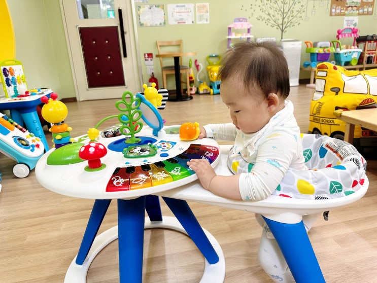 어라운드위고 사용시기 대근육발달 보행기 피아노 6개월 7개월8개월9개월 아기 장난감 네이버 블로그