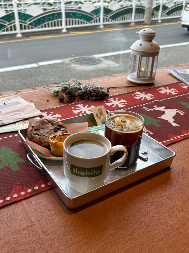 창원 대방동 카페 더바이트 에그타르트 마카롱 맛집 : 네이버 블로그