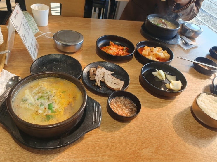 [서오릉 맛집] 순대상회 순살순대국 맛나~! 또가야지!! : 네이버 블로그