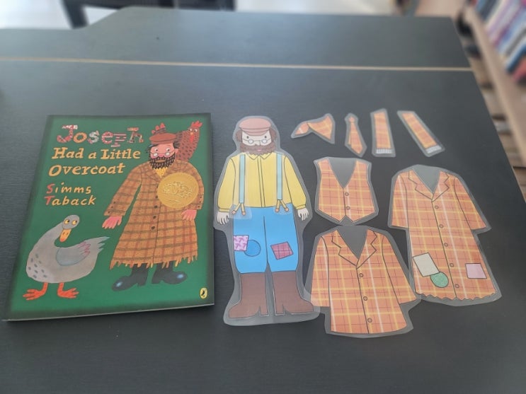 칼데콧 수상 영어동화책 읽기 수업 Joseph Had a Little Overcoat : 네이버 블로그