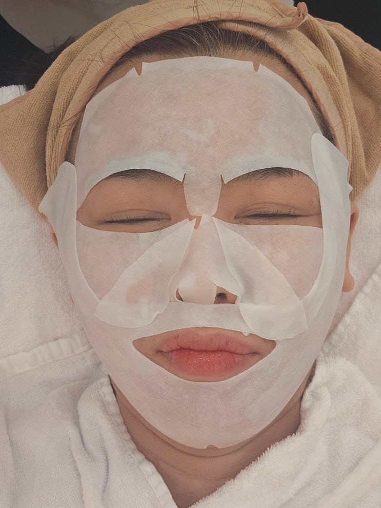 홍대여드름피부관리 더빛나는나 문제성피부관리하는 피부도로공사 세멘시트팩 1회 후기 네이버 블로그