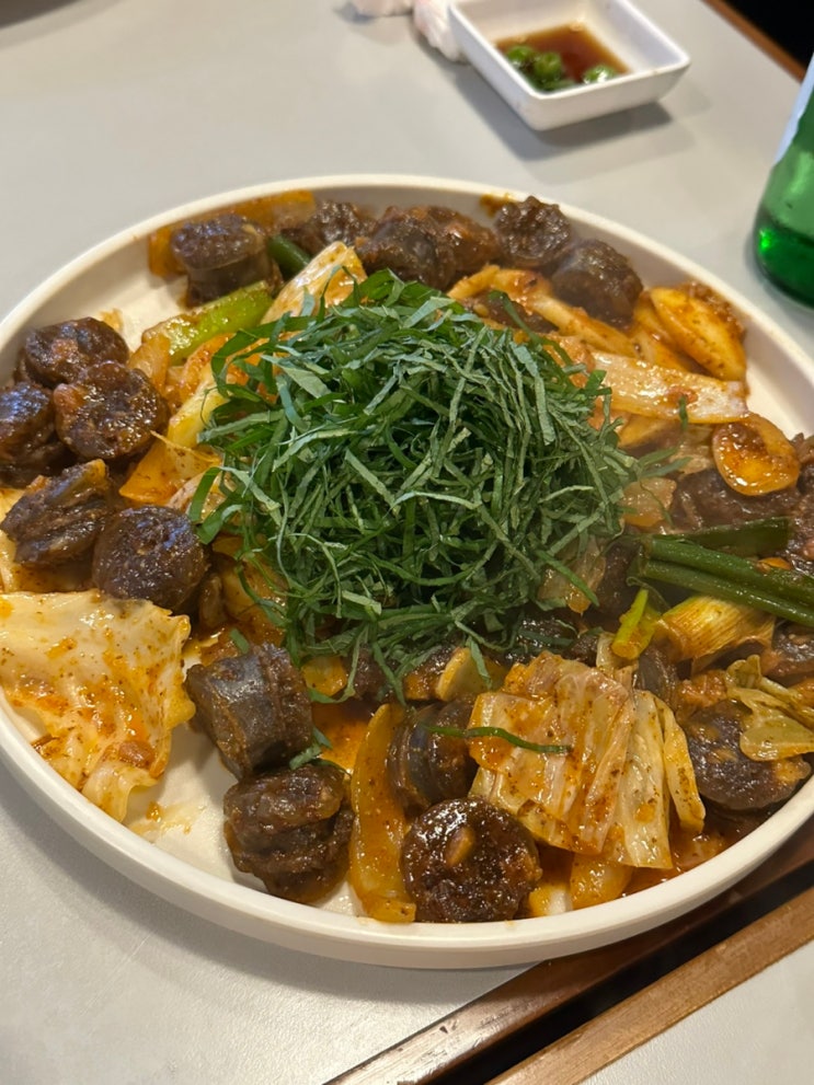 뚝섬건대 편안한 분위기의 안주 맛집 자양휴게소 And 육회추천 용문집 💚 네이버 블로그