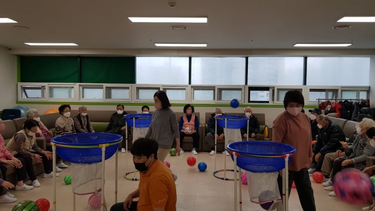 분당 공경주간보호센터의 시니어스포츠 수업 시간 : 네이버 블로그