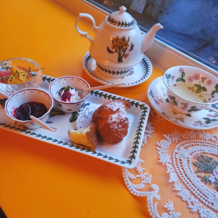 [대전 은행동, 변동] 매콤한 쭈꾸미와 볶음밥 매력적인 '공주얼큰이칼국수쭈꾸미', SNS 유명 찻집 애프터눈티세트가 유명한 ...