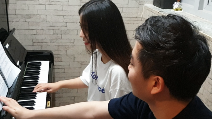 피아노 반주법을 재미있게 배워보세요 상암 에녹실용음악학원 네이버 블로그