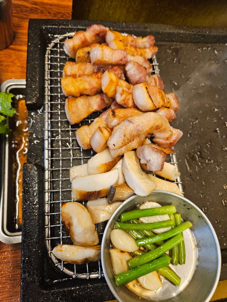 [전주/객리단길] 전주 객리단길 아는 사람은 다 아는 삼겹살 맛집_일층집 : 네이버 블로그