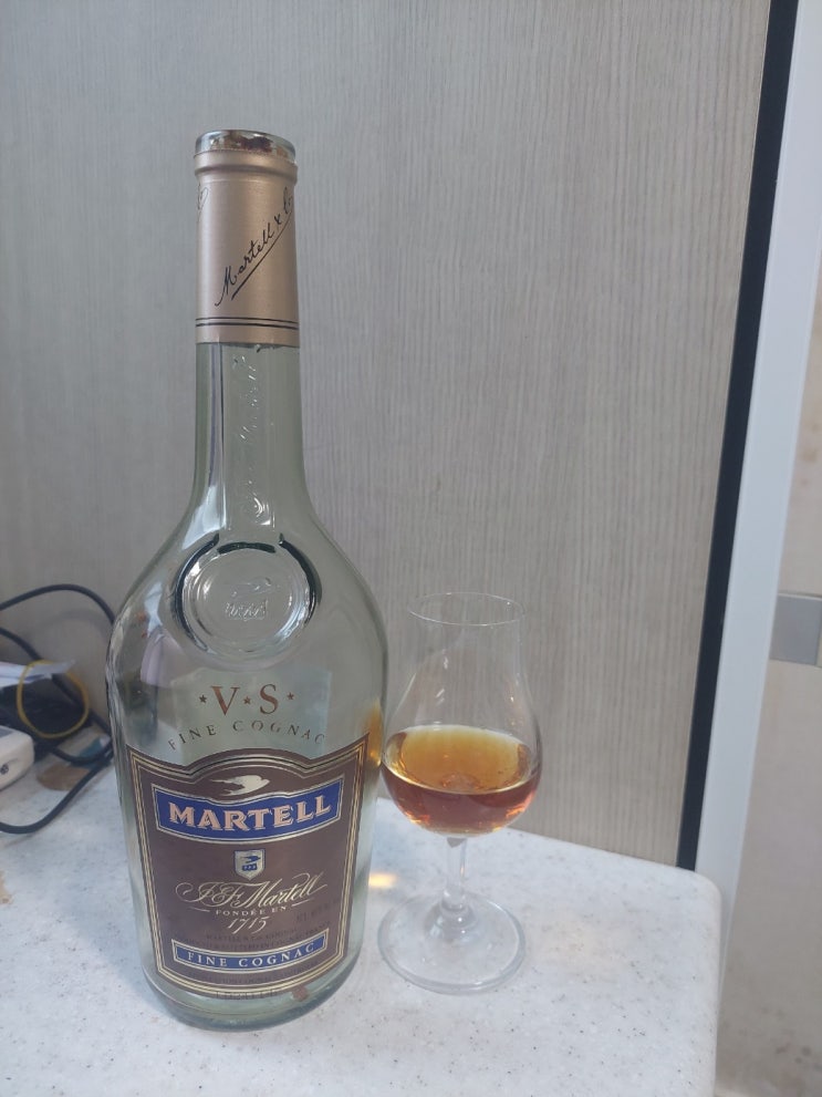 마르텔 vs 꼬냑 리뷰 (martell vs) : 네이버 블로그