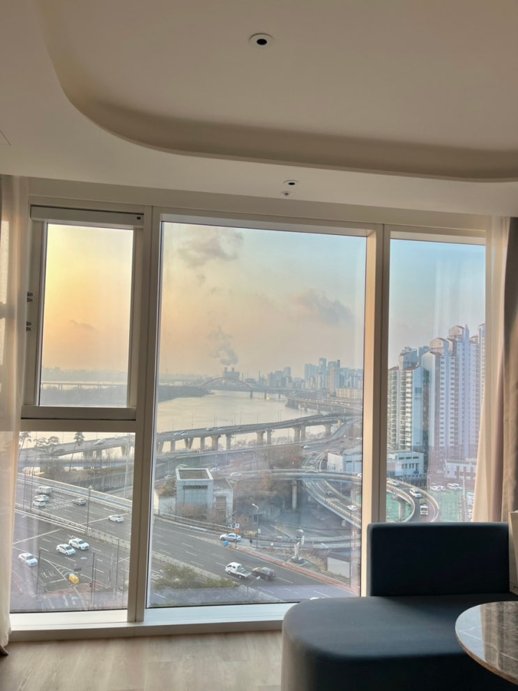 [서울]호텔나루 엠갤러리/호캉스 추천/서울 호캉스/호텔 야경 맛집/호텔 뷰 맛집 : 네이버 블로그