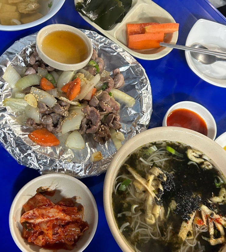 아리랑 포장마차 석계역 7번출구 포장마차 아리랑 포장마차 메뉴판 노포감성 술집추천 닭똥집 잔치국수 김치맛집 당근