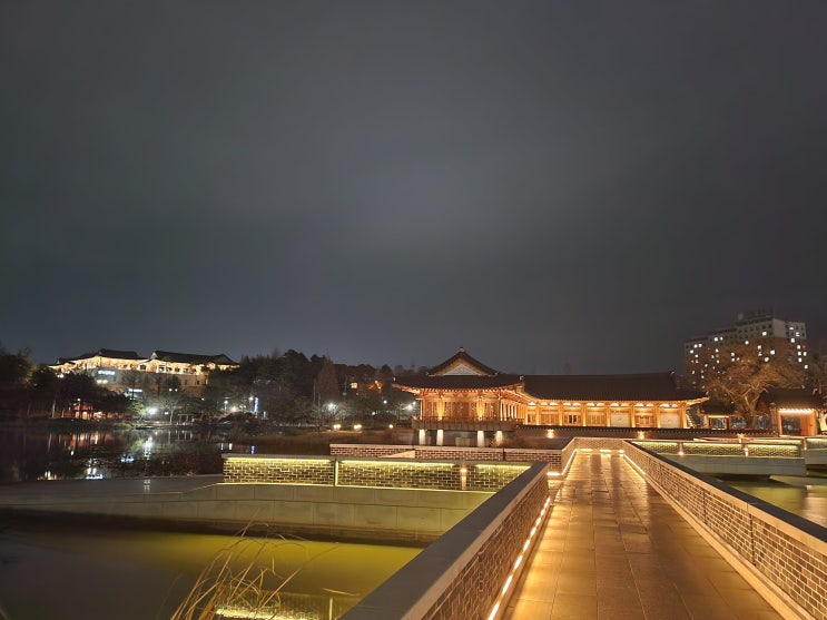 전주 야경명소 추천 전주덕진공원 연화정도서관전라감영경기전풍남문남부시장한옥마을 오목대 가는법전주 야경여행지 네이버 블로그