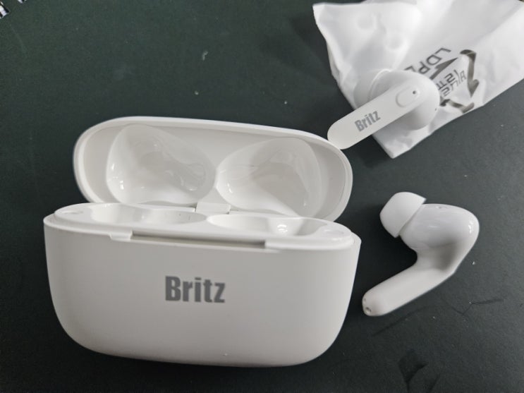 2024.01 - 브리츠 무선 블루투스 이어폰 BZ - ANC9 : 네이버 블로그