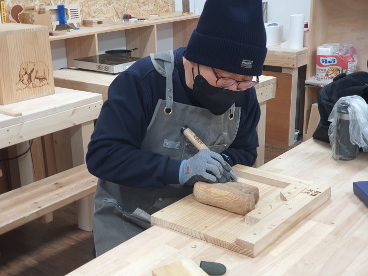 경기 일산에서 체계적인 우드카빙을 배우러 오시는 우드카빙전문 성남목공방 손으로꼽작여목공학교 성남교육원 올리브디자인목공방 우드카빙