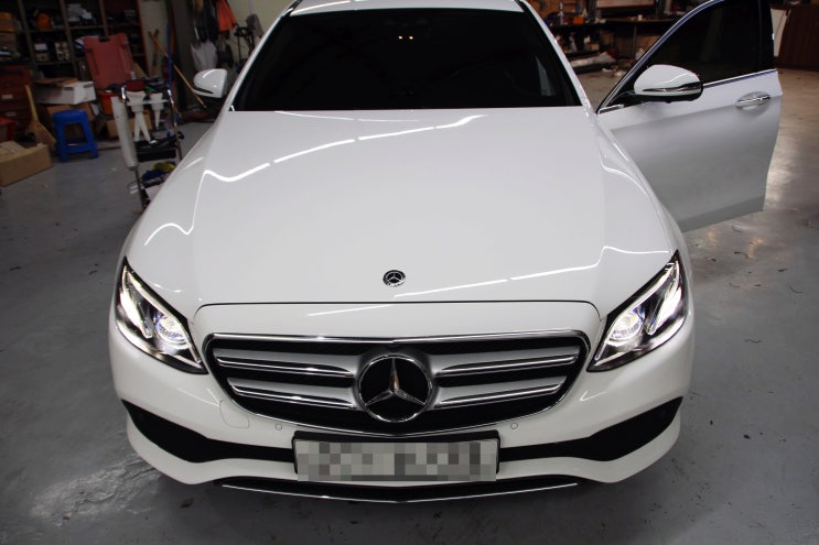 벤츠 E300 W213 M2C200A 카블릿 안드로이드 내비게이션 매립 벤츠 안드로이드 올인원 수입차 카오디오 AV 수리 내비 매립 미라클 사운드 : 네이버 블로그