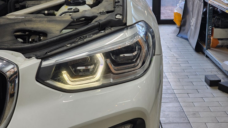 Bmw X3 G01 엔젤아이 황변현상 데이라이트 불빛이 변하거나 안나올때 최선의 수리방법 광주h모터스 본점에서 해결해드려요