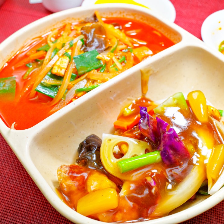 강남역 중국집 / 리원, 얇은 면 짬뽕 짜장면 탕수육 반반 메뉴 직장인 점심 맛집 + 룸, 주차 : 네이버 블로그