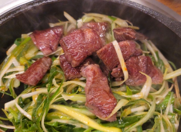 여의도 소고기 맛집 민소한우 점심 런치세트 한우 혼밥 가능한 여의도역 직접 구워주는 고깃집 추천 네이버 블로그