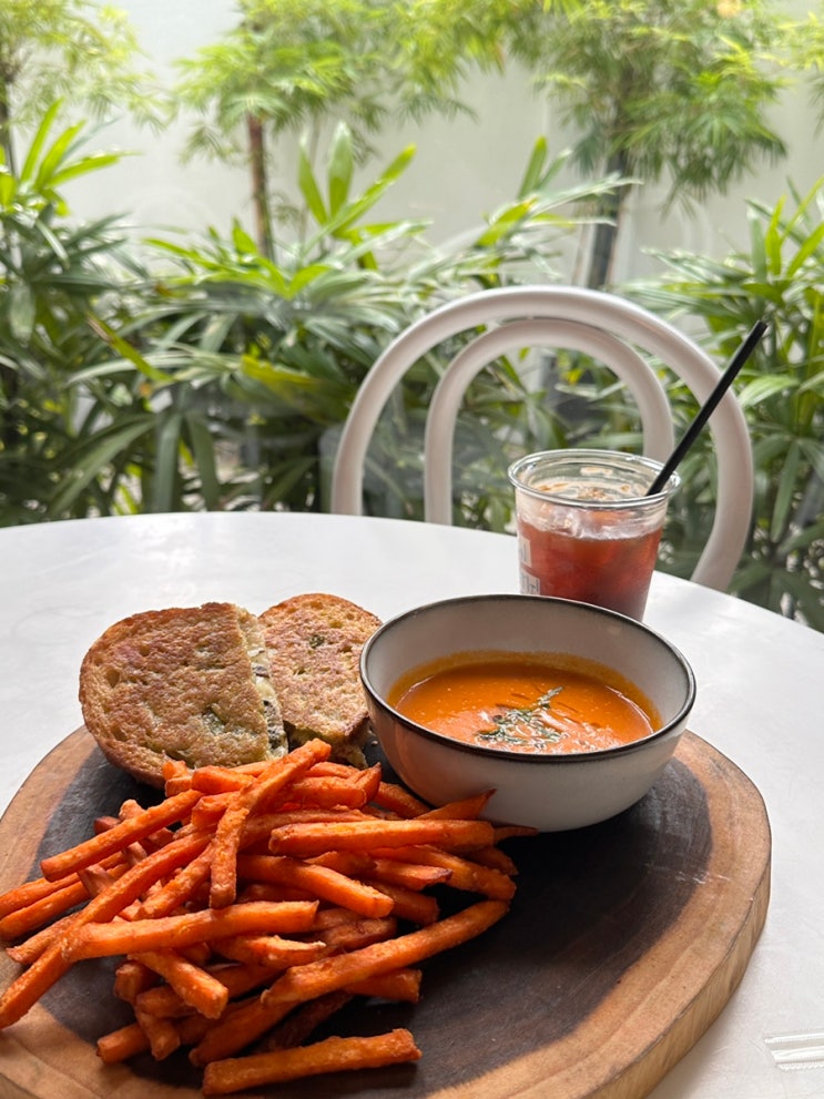 After one KL / 쿠알라룸푸르카페 / 쿠알라룸푸르예쁜카페 / klcc카페 / klcc분위기좋은카페 / KL브런치 ...