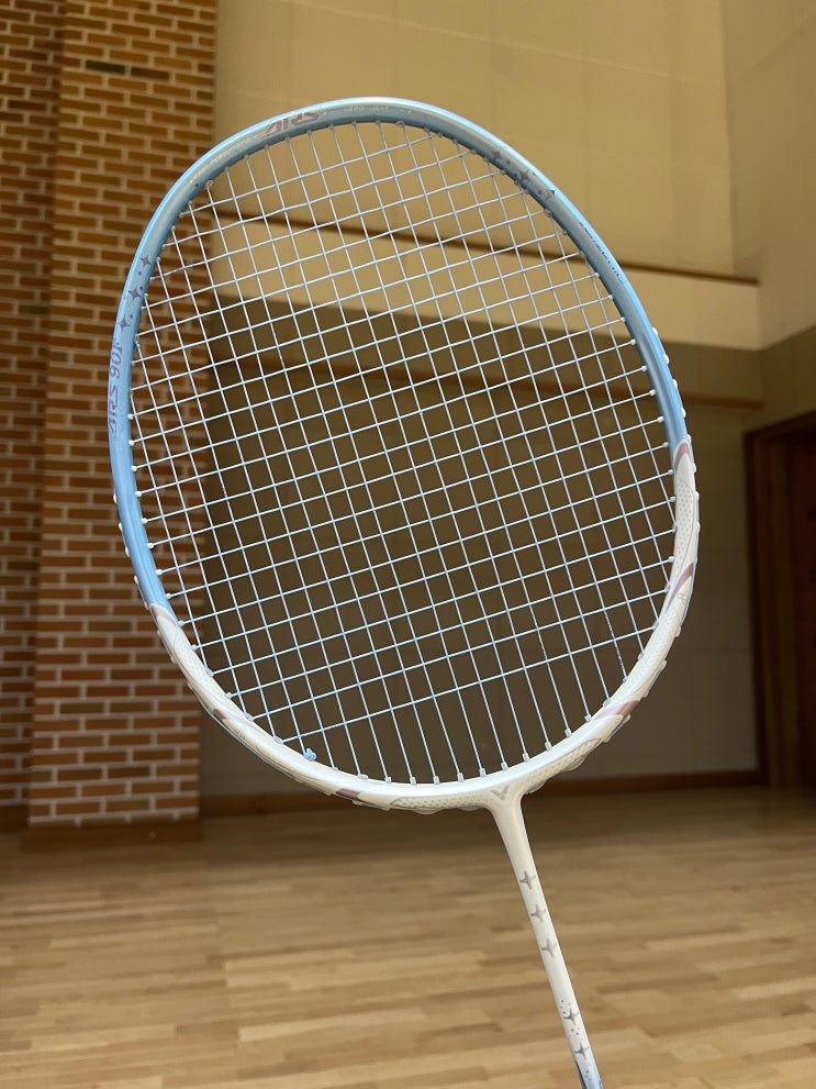 빅터｜아우라 스피드 초보자 배드민턴 라켓 실사용 및 추천 후기 AURA SPEED 90F 5U : 네이버 블로그