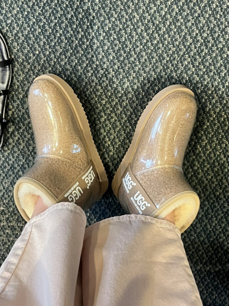 [호주 여행] UGG 어그클리어 체스트넛(235) & 어그 귀마개 구매 후기 : 네이버 블로그