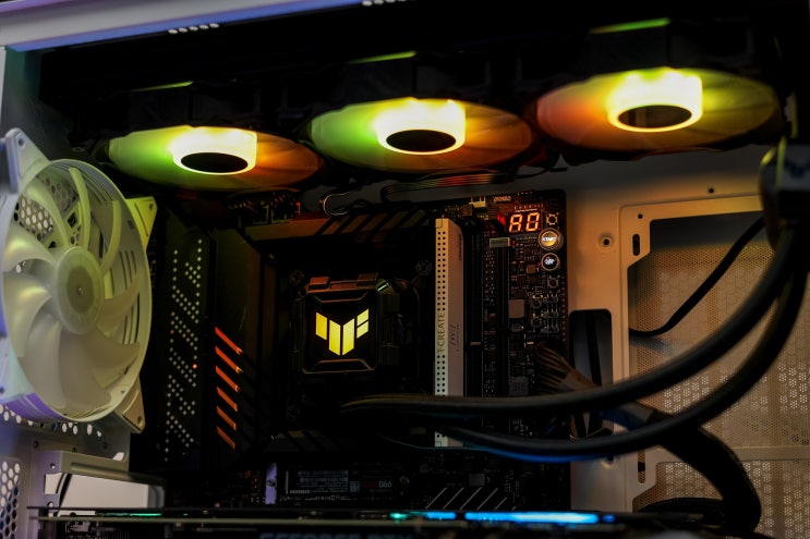 3열 수냉쿨러 추천 ASUS TUF Gaming LC II 360 ARGB 대원씨티에스 / 인텔 i5-14400F 조립컴 CPU ...