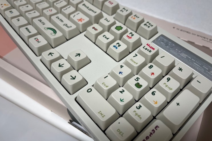 [내돈내산]엠스톤 그루브 GV10 크레용MA(104키) 저소음밀키축(45g) : 네이버 블로그