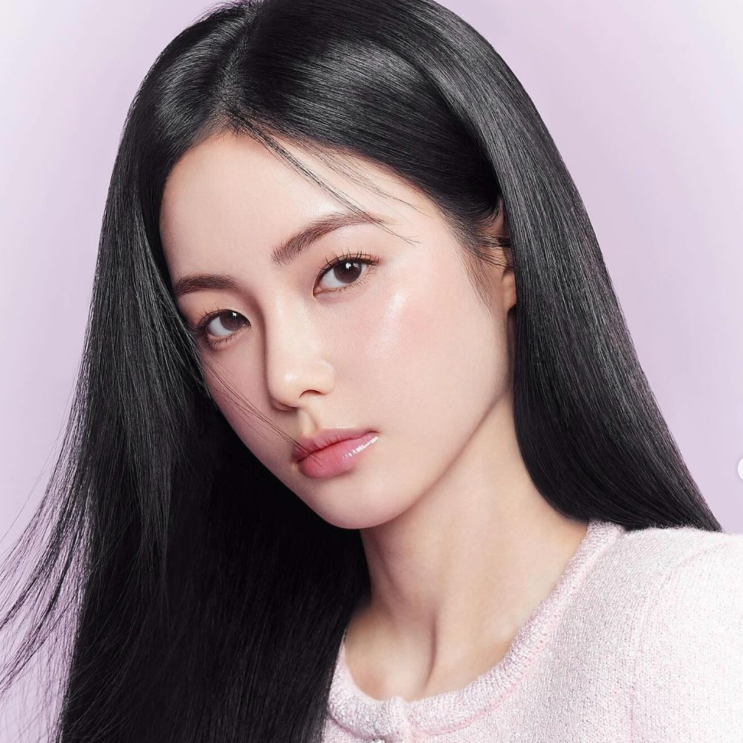 홍수주 인스타 여자 크롭 니트 가디건 플리츠 미니스커트 셋업 코디 브랜드 네이버 블로그