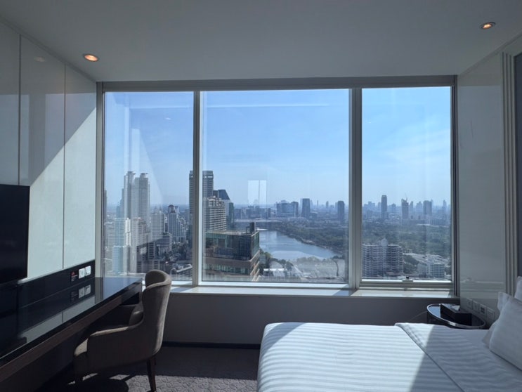 방콕 그란데 센터 포인트 터미널 21 호텔 이그제큐티브 스위트룸 시티뷰 Executive Suite 후기 룸 컨디션 뷰